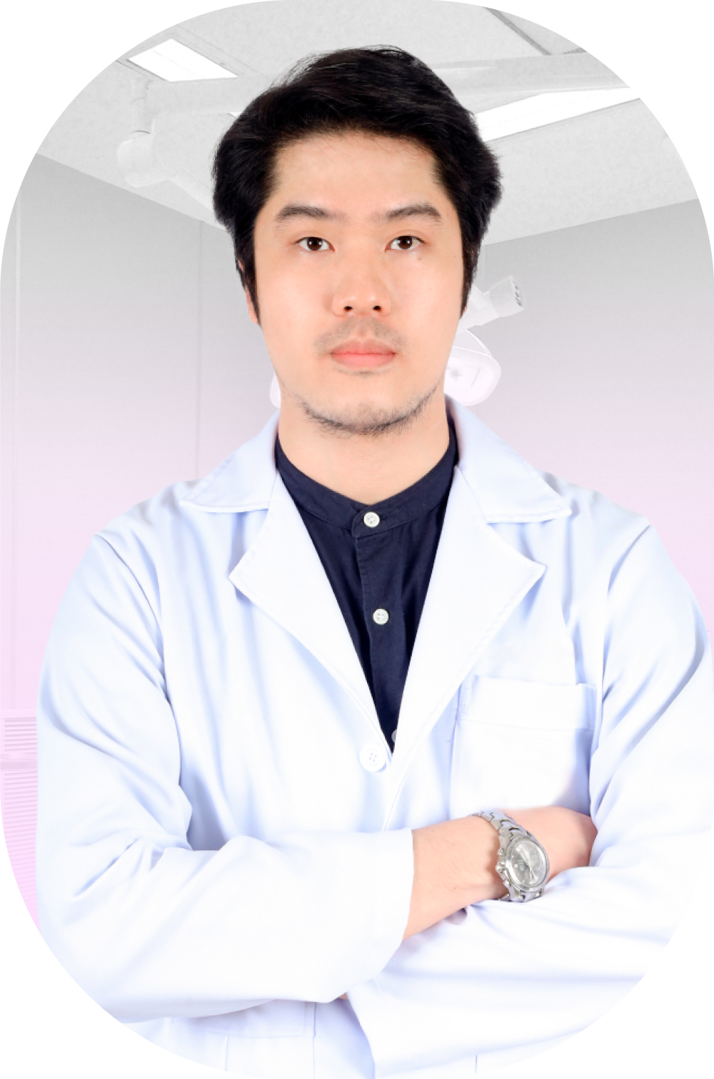 ทีมแพทย์ - โรงพยาบาลเลอลักษณ์ (Lelux Plastic Surgery Hospital)